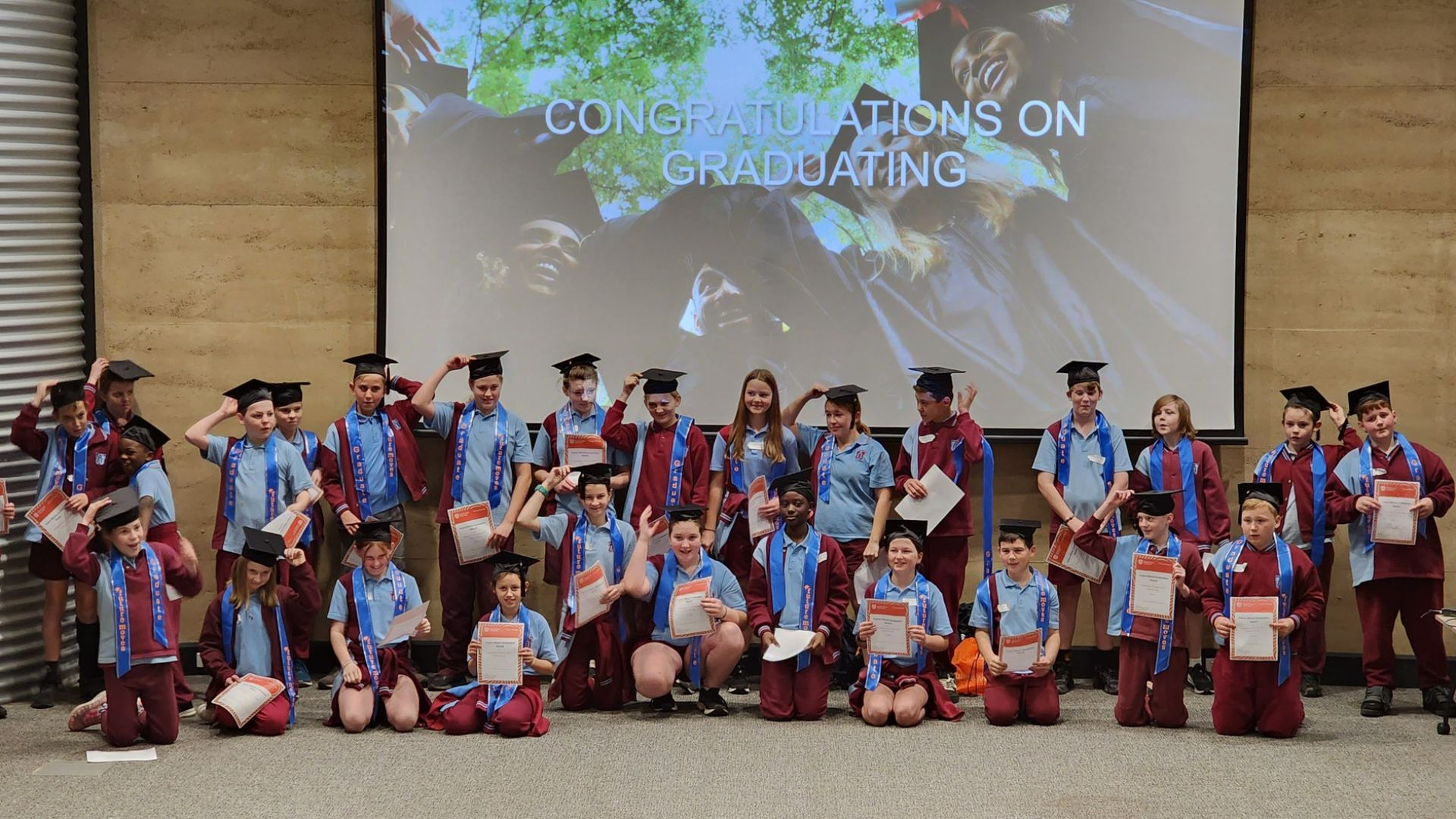 Check It Out! Day gives Border primary students a first-hand glimpse of ...